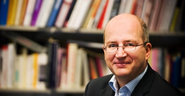 Alfons Kaiser erklärt, weshalb Mode Freiheit voraussetzt | profashionals